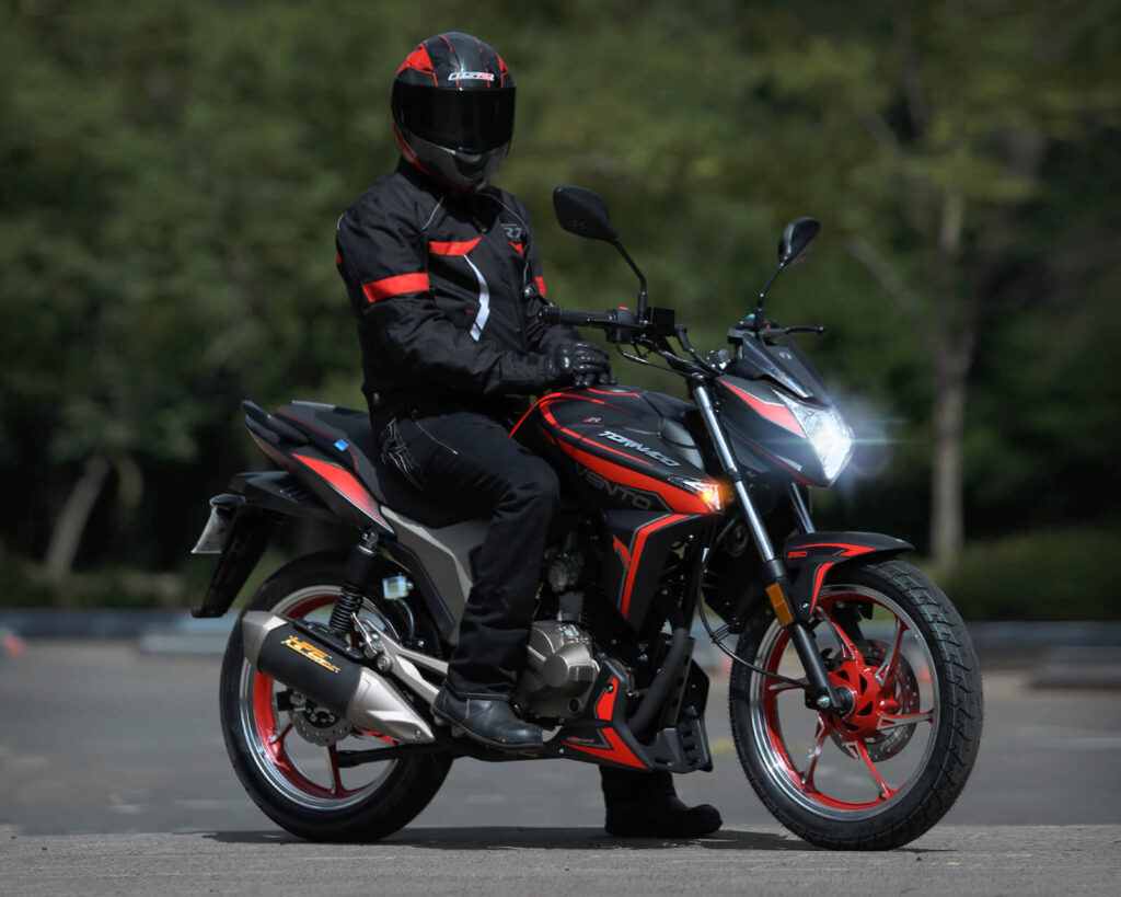 Tornado 250 - Vento Motorcycles U.S.A